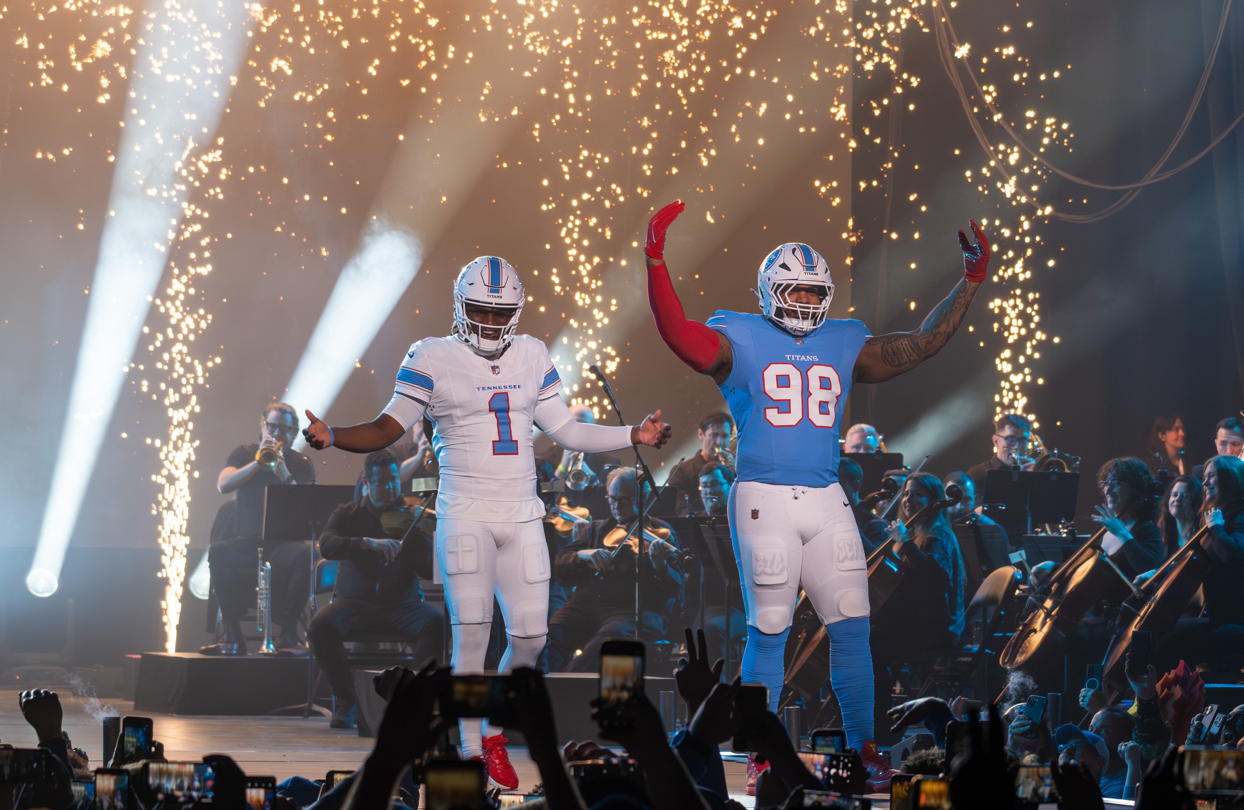 Titans unveil new uniforms, logo. See first look at new branding, jerseys