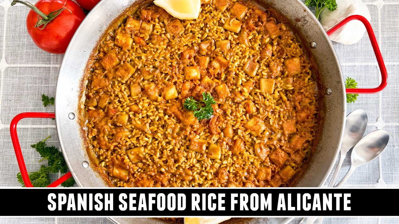 Arroz a banda | Famous rice dish from Alicante Spain recipe