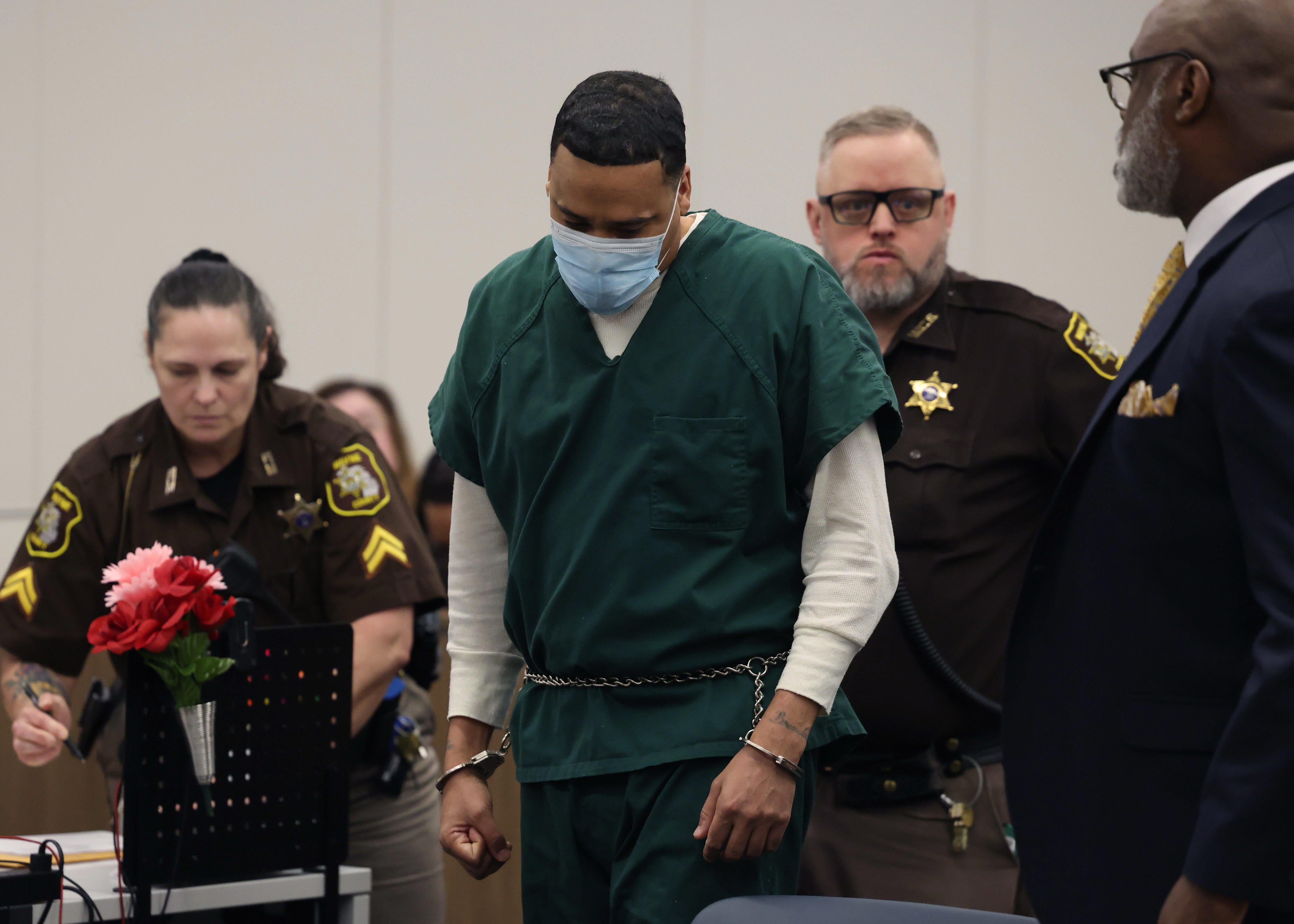 Tears, anger flow at sentencing for killer of Na'Ziyah Harris, 13