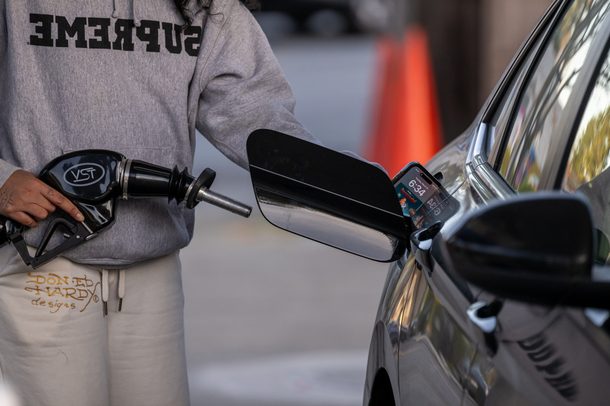 Goldman Sachs resets oil price target for rest of 2026