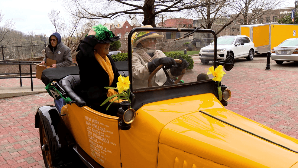 Equal Rights Amendment group brings 1916 suffragist car to Asheville on ...