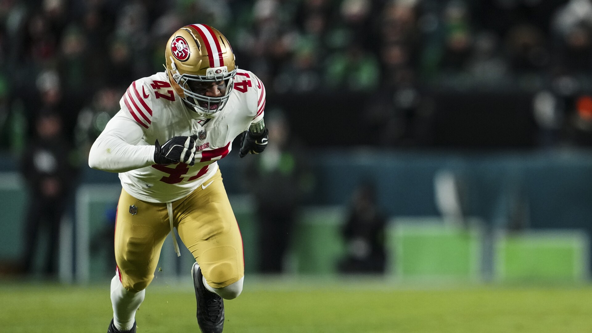 Bryce Huff announces retirement