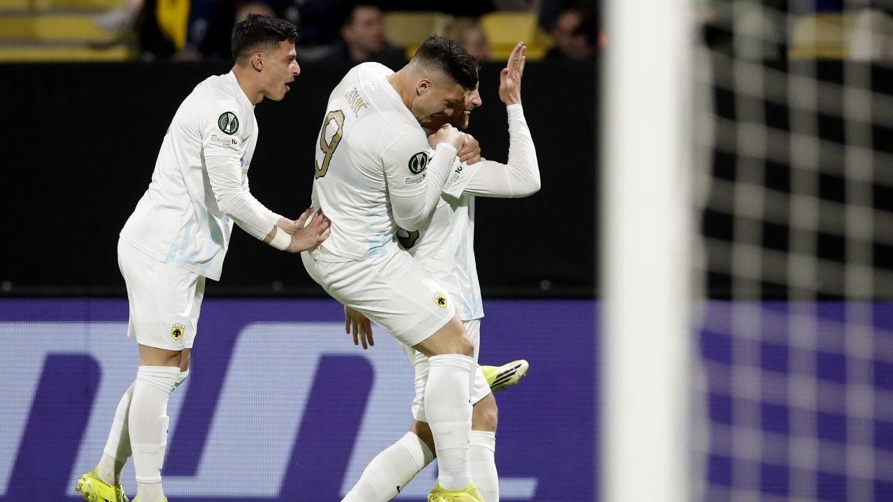 Liga Conferência: AEK de Relvas goleia, Joel Pereira e Tiago Dantas ...