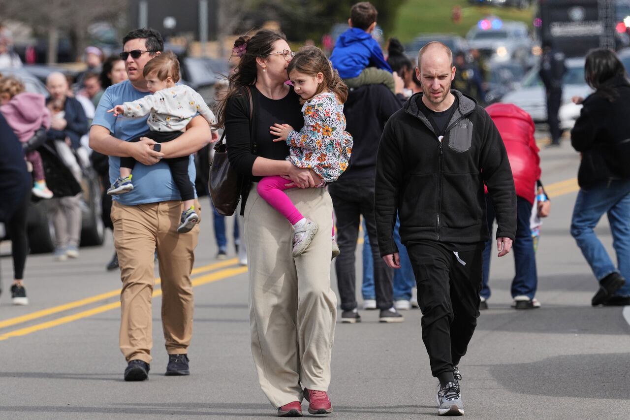 FBI investigating Detroit-area synagogue attack as 'targeted act of ...