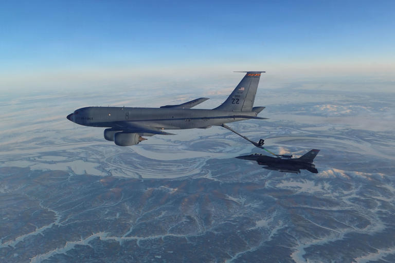 6 dead after US Air Force refueler crashes in Iraq while supporting ...
