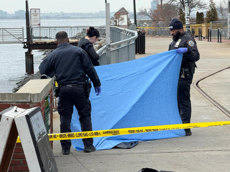 Body of missing Long Island teen Thomas Medlin found in NYC bay two ...
