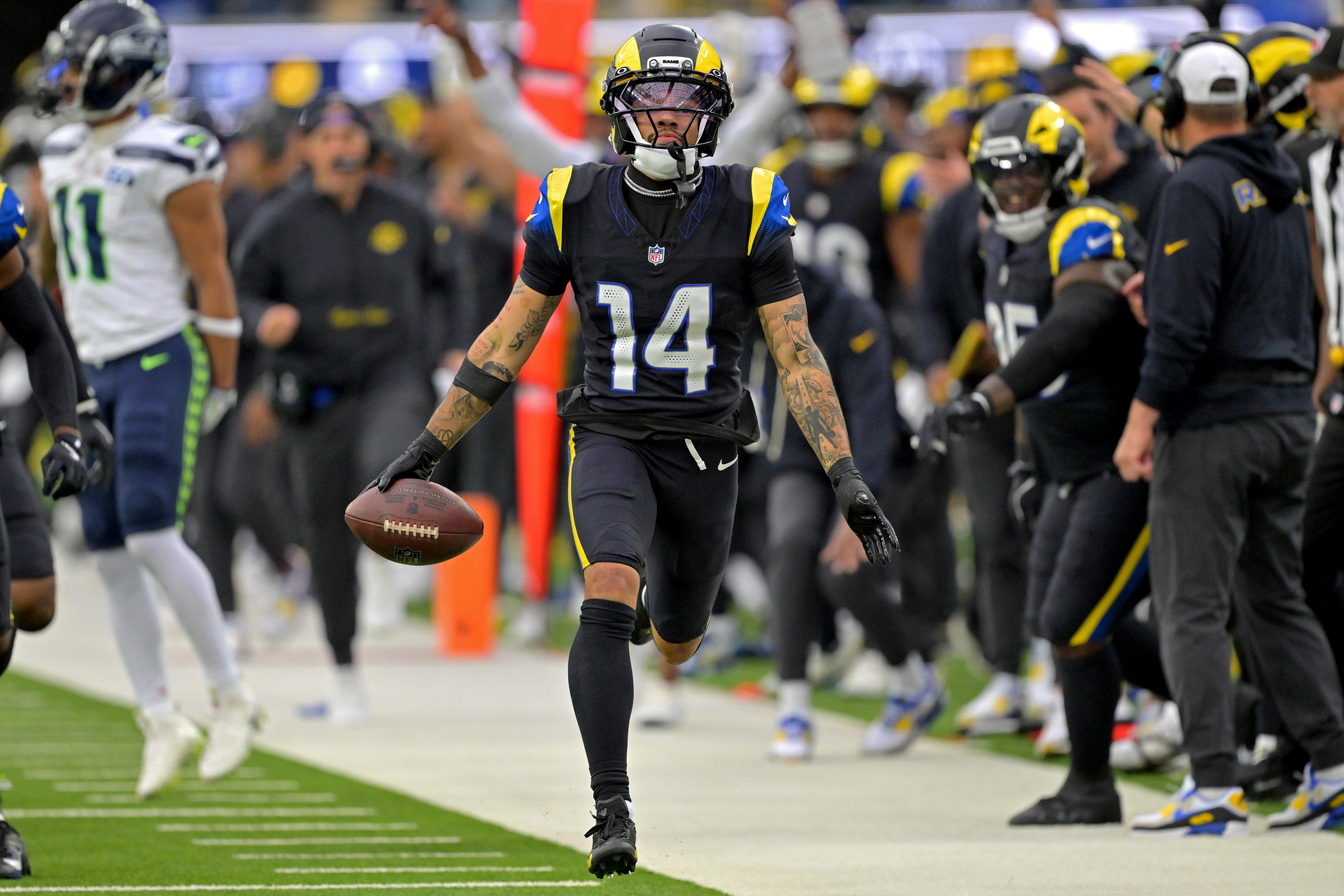 Cowboys sign volatile Rams CB who led NFL in playoff INTs, deflections