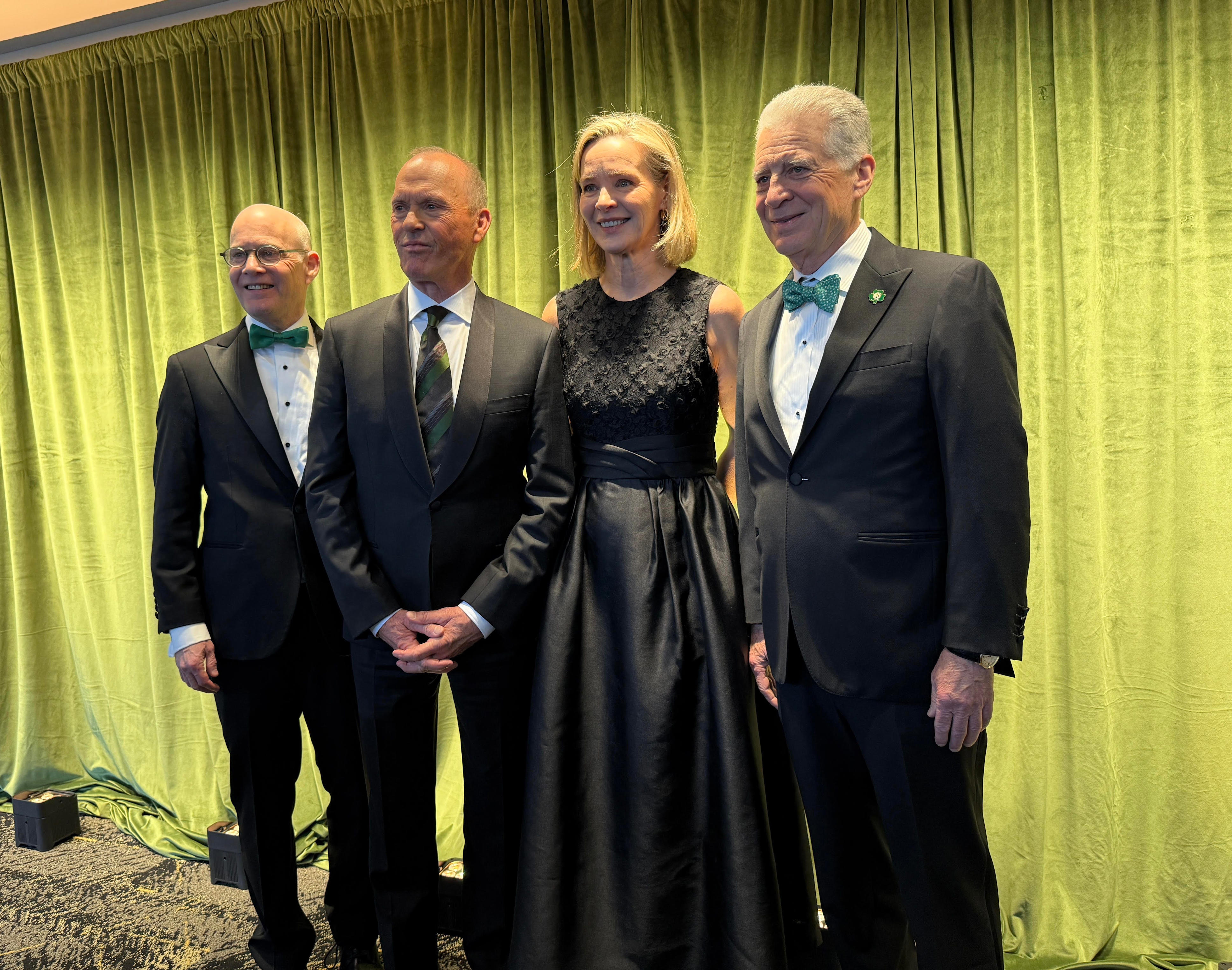Rooney’s host Ireland Fund dinner honoring Tomlin, Keaton