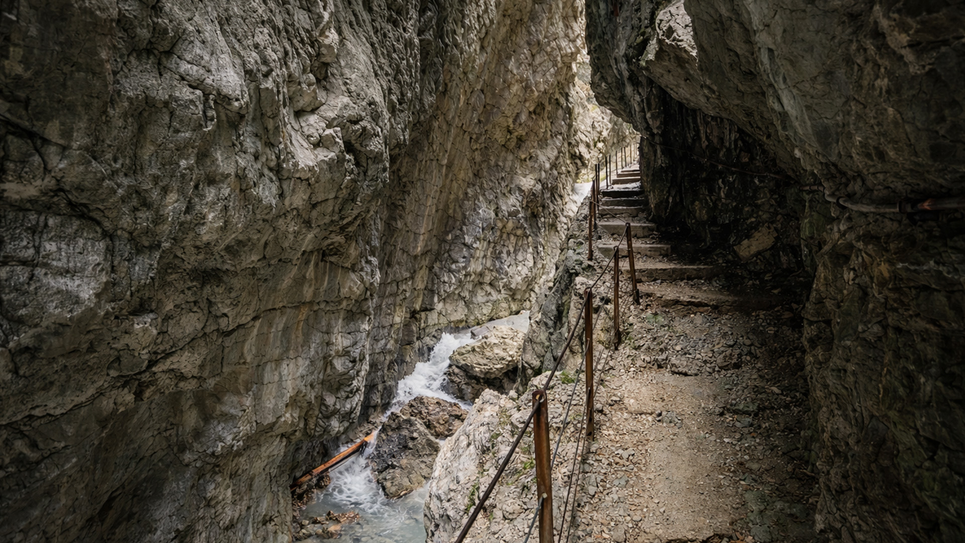 Höllentalklamm Germany dramatic canyon walk (4K)