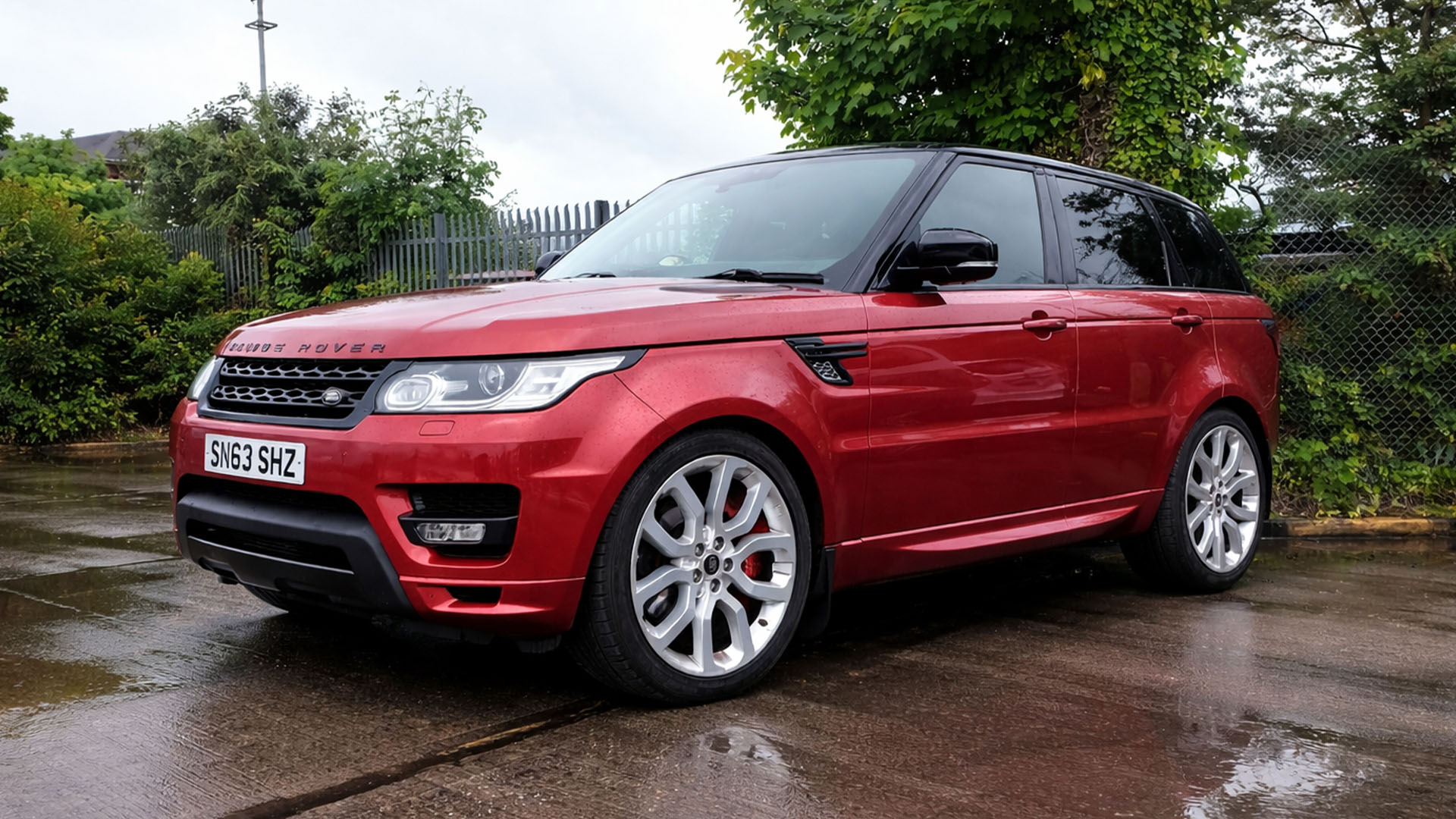 Engine leak leads to costly Range Rover fix