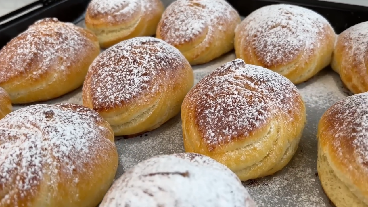 These simple flour and milk buns turn out amazingly soft