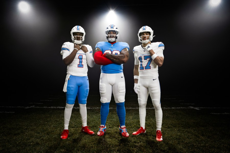 Tennessee Titans reveal new logo, uniforms