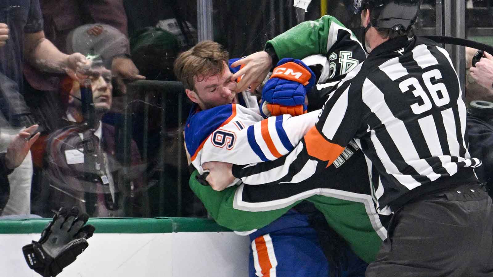 Oilers’ Connor McDavid throws punches in wild fight vs. Stars
