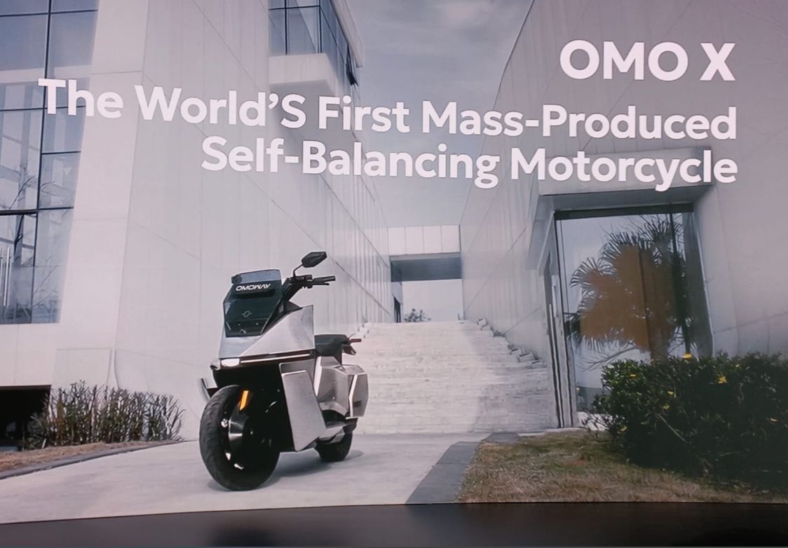 Dibekali Teknlogi Giroskop Kelas Dunia, Omo X Motor Listrik Anti Jatuh