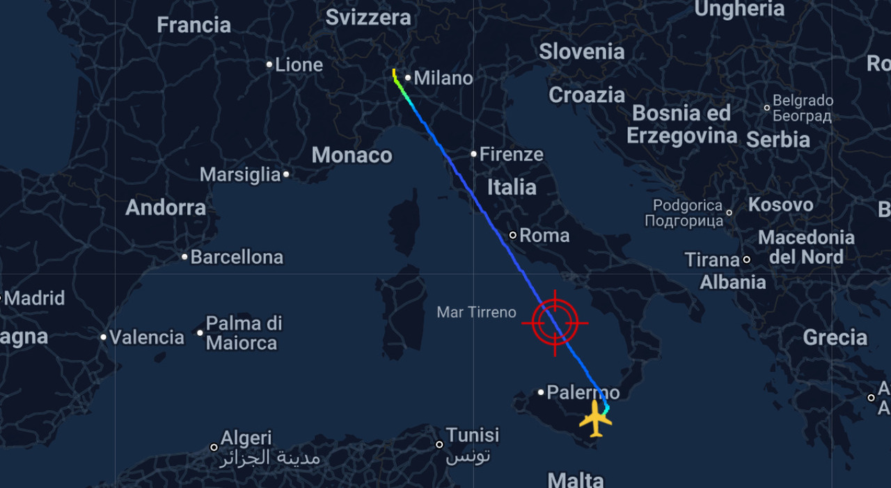 Aereo Ryanair in emergenza a Milano Malpensa: allarme carrello durante ...