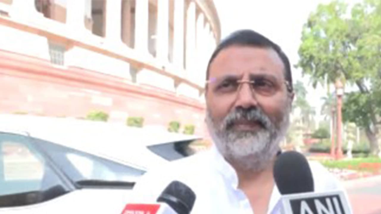 BJP's Dubey challenges Congress, calls Rahul 'leader of propaganda'