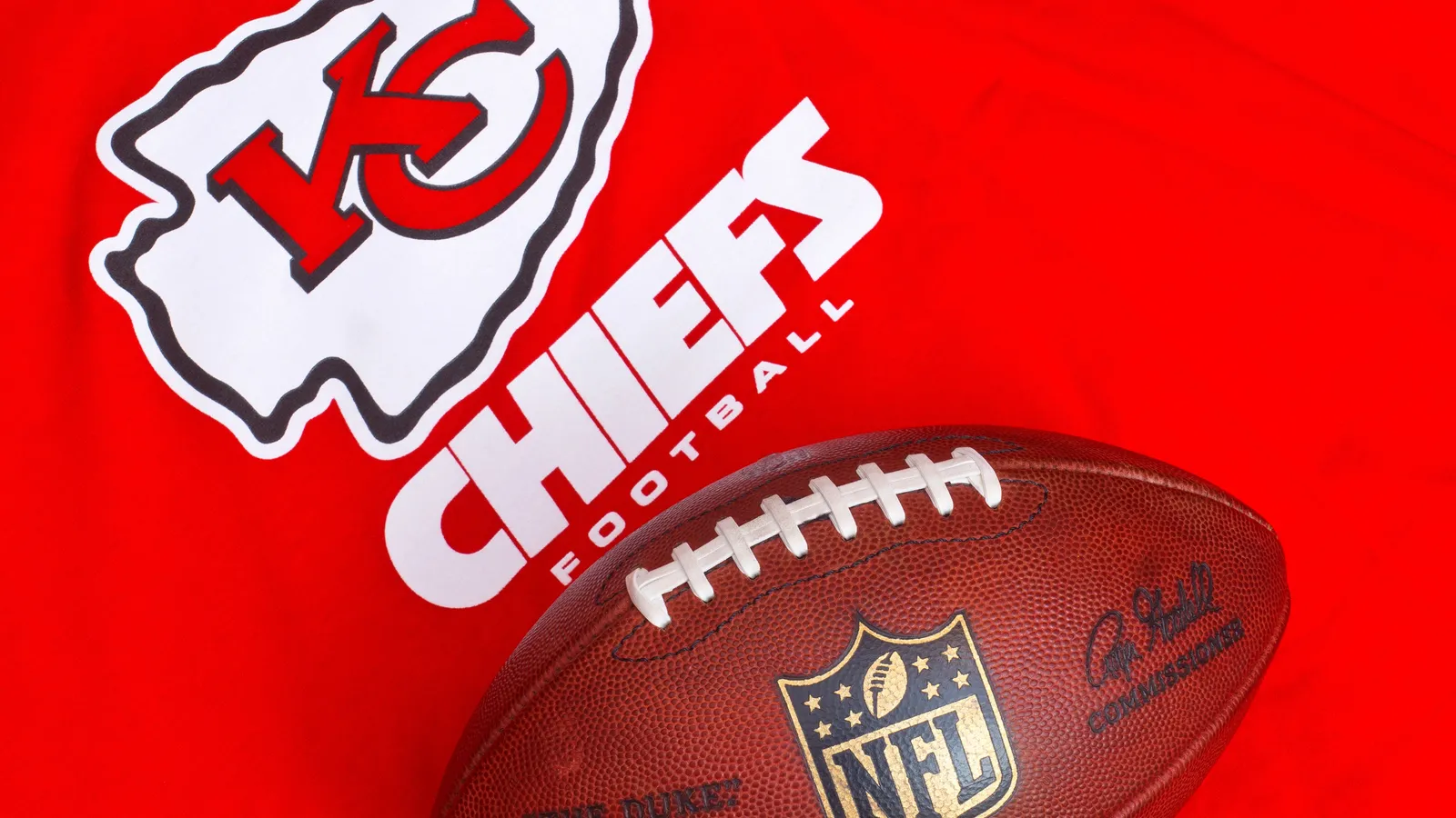 Andy Reid outlines one condition for attending Travis Kelce and Taylor ...