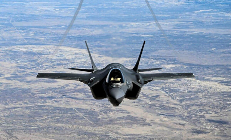 Lockheed Martin lands $700 million contract to launch next phase of ...