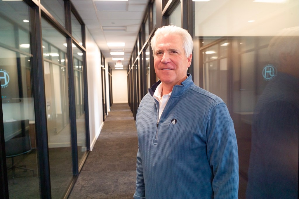 With private-jet lounge complete, Jackson Hole Airport turns to finding ...