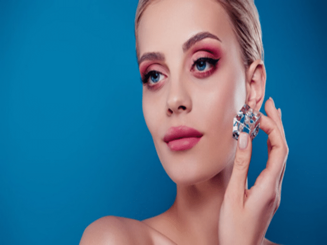 Skin care tips: Troubled by sticky skin this summer? Discover 6 easy ...