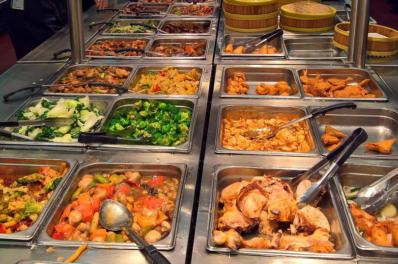 I tried England's cheapest buffet with unlimited food for less than £10