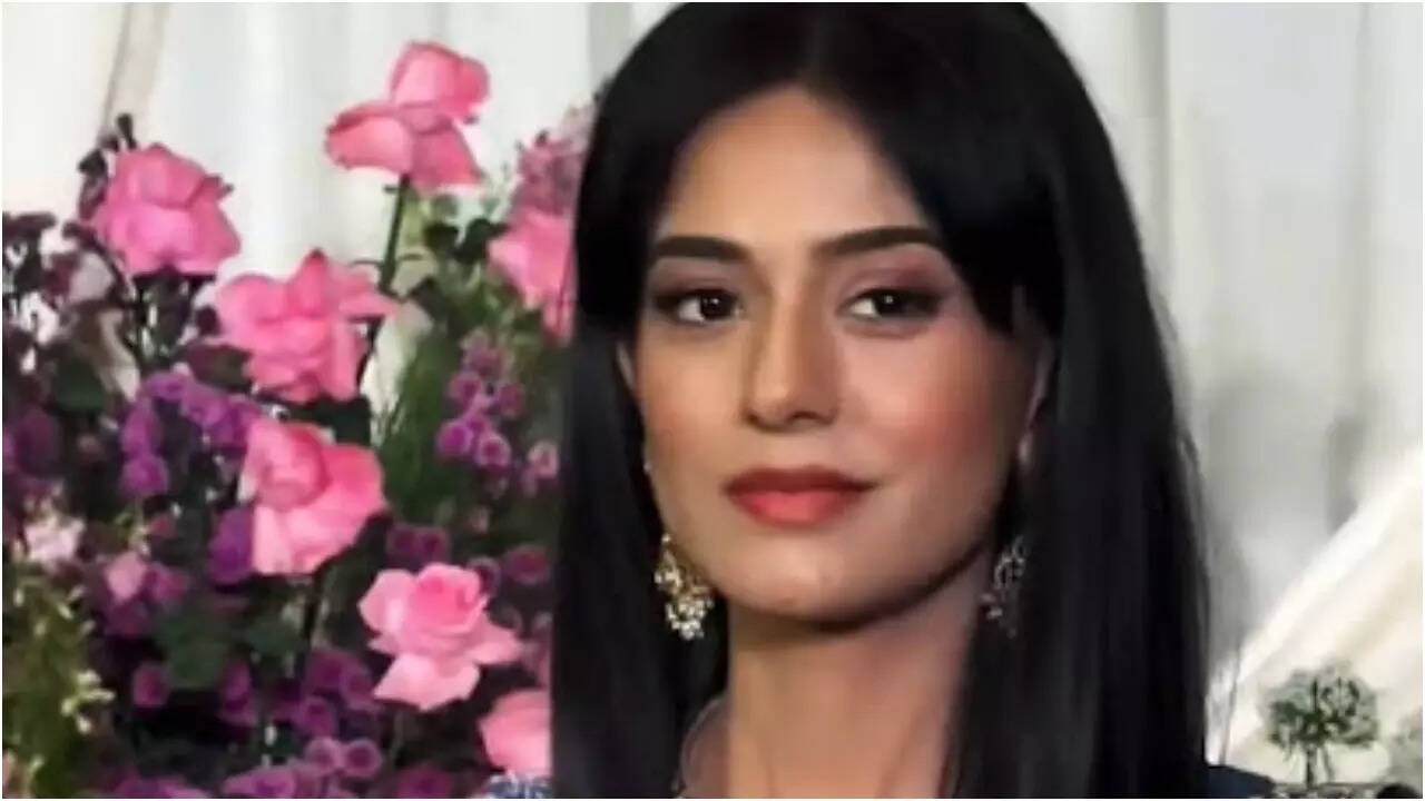 Fans think Amrita Rao still looks like Poonam from 'Vivah' as she stuns ...