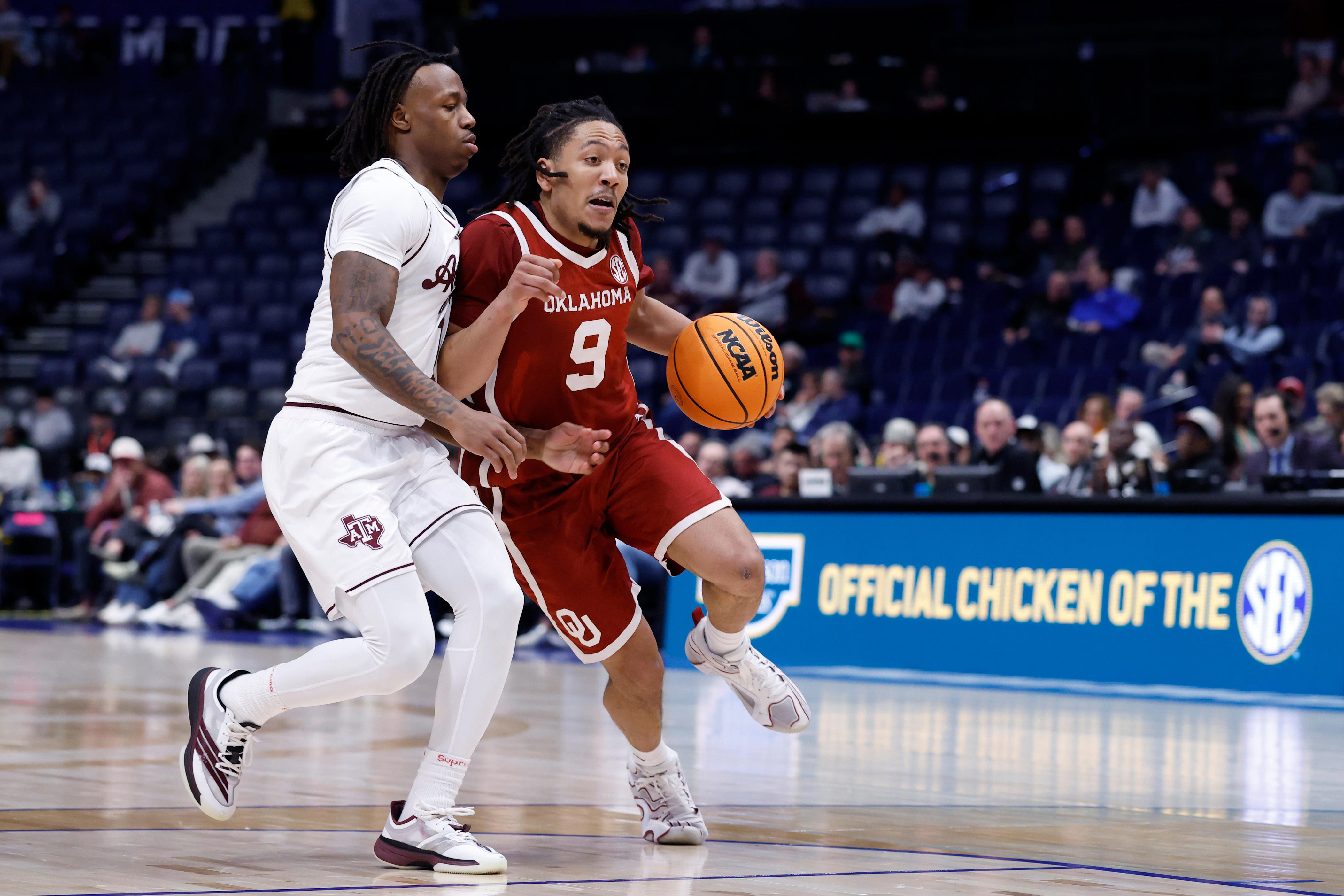 March Madness bracket tracker: Who's in, out and on NCAA Tournament bubble