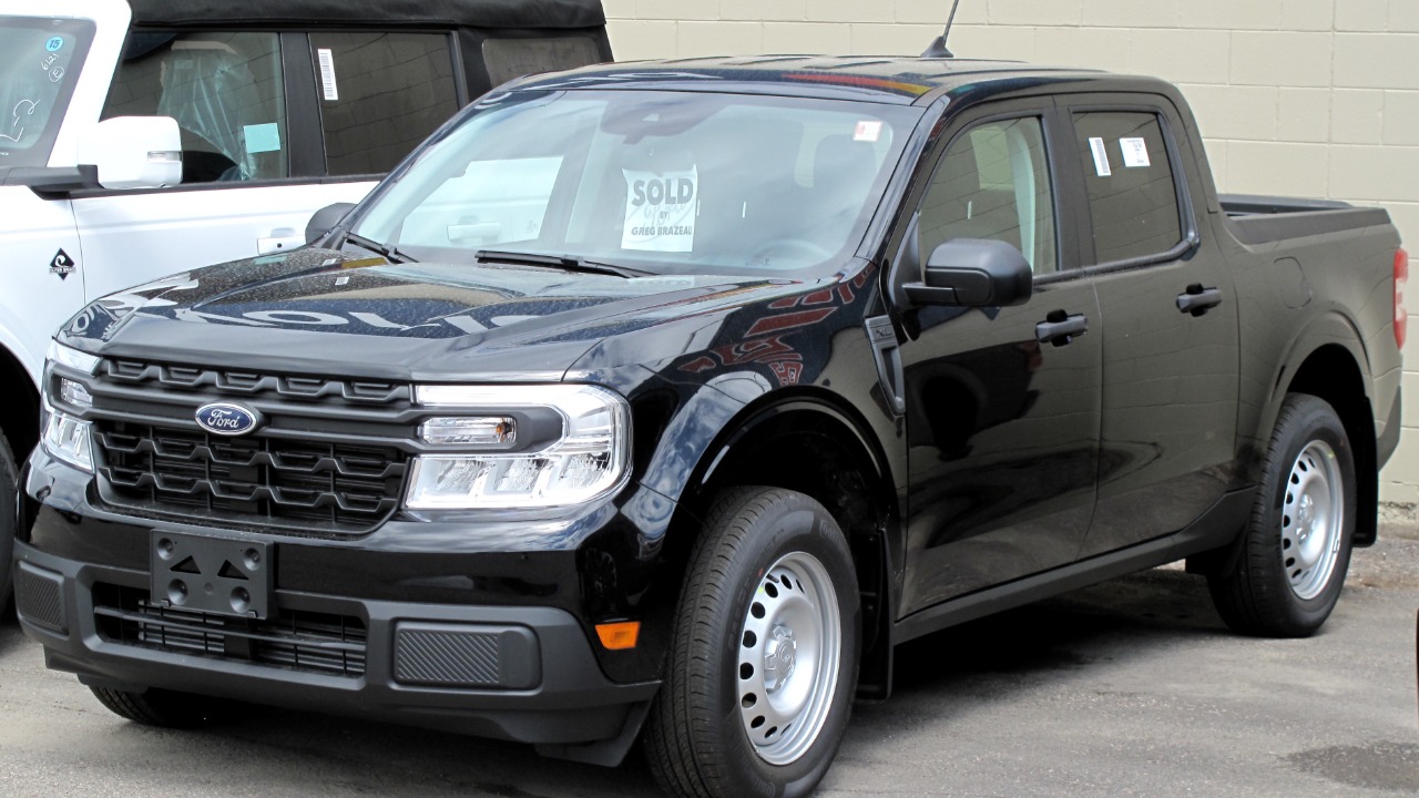 Pickup prices top $60,000, pushing US truck buyers to switch brands