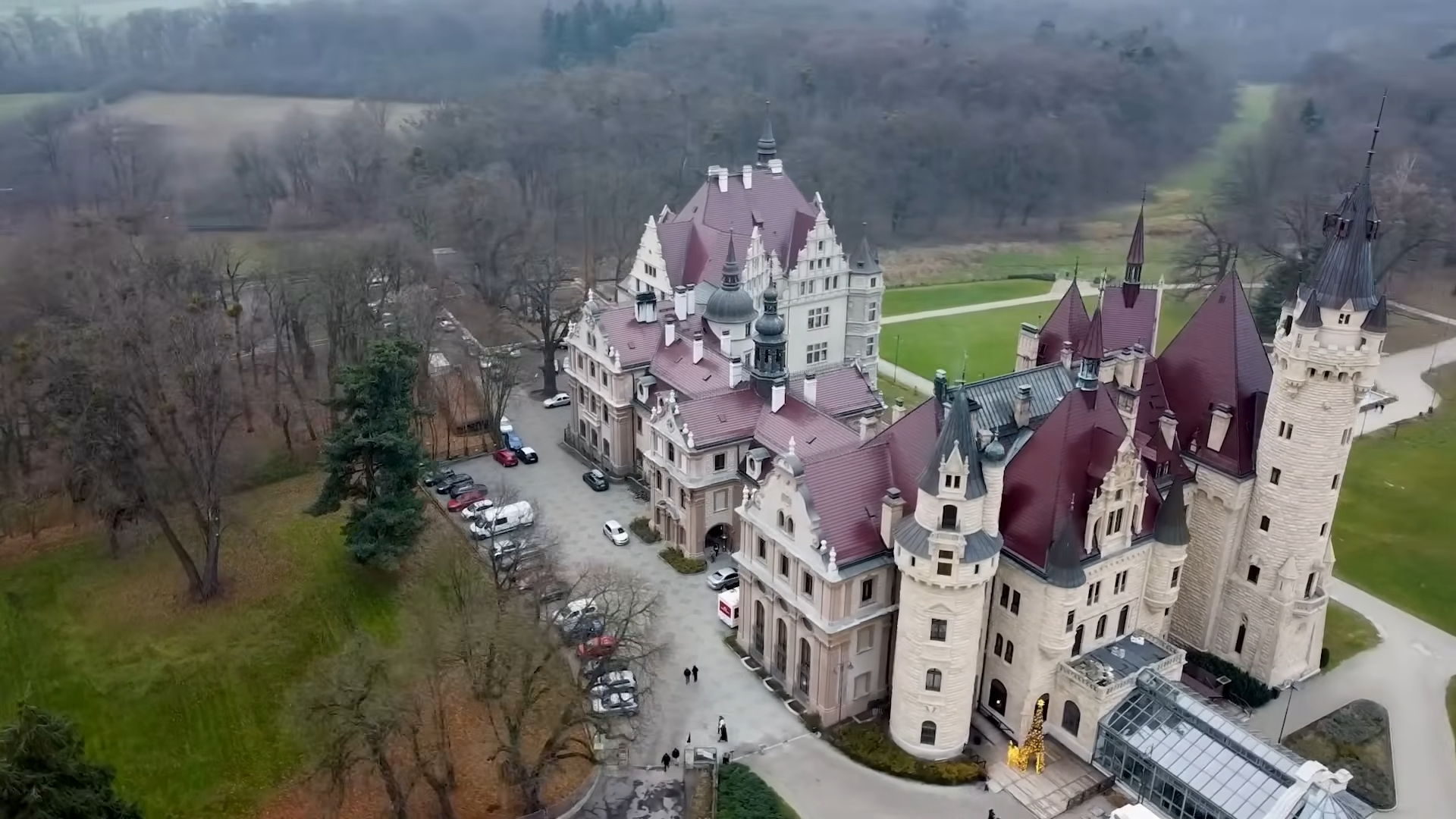 Why this castle was built with 99 towers