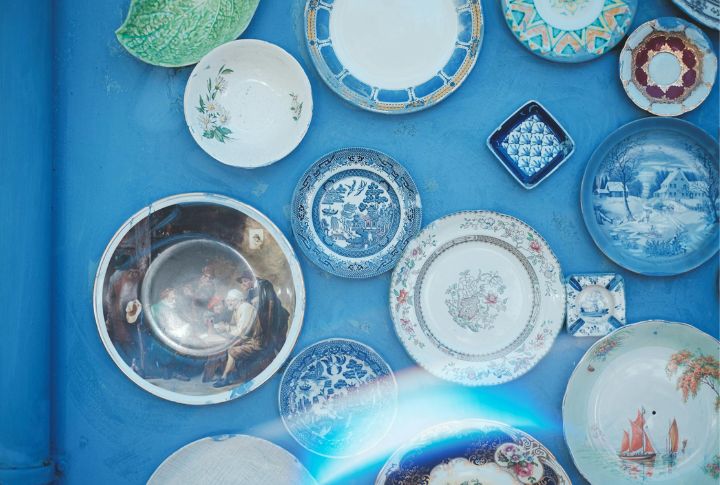 10 worthless antiques you should ditch today