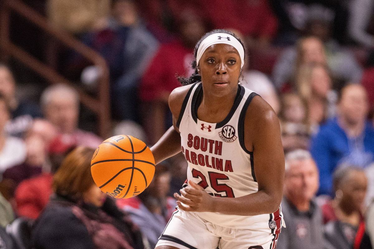 2026 Dawn Staley Award finalists revealed: Azzi Fudd, Hannah Hidalgo ...