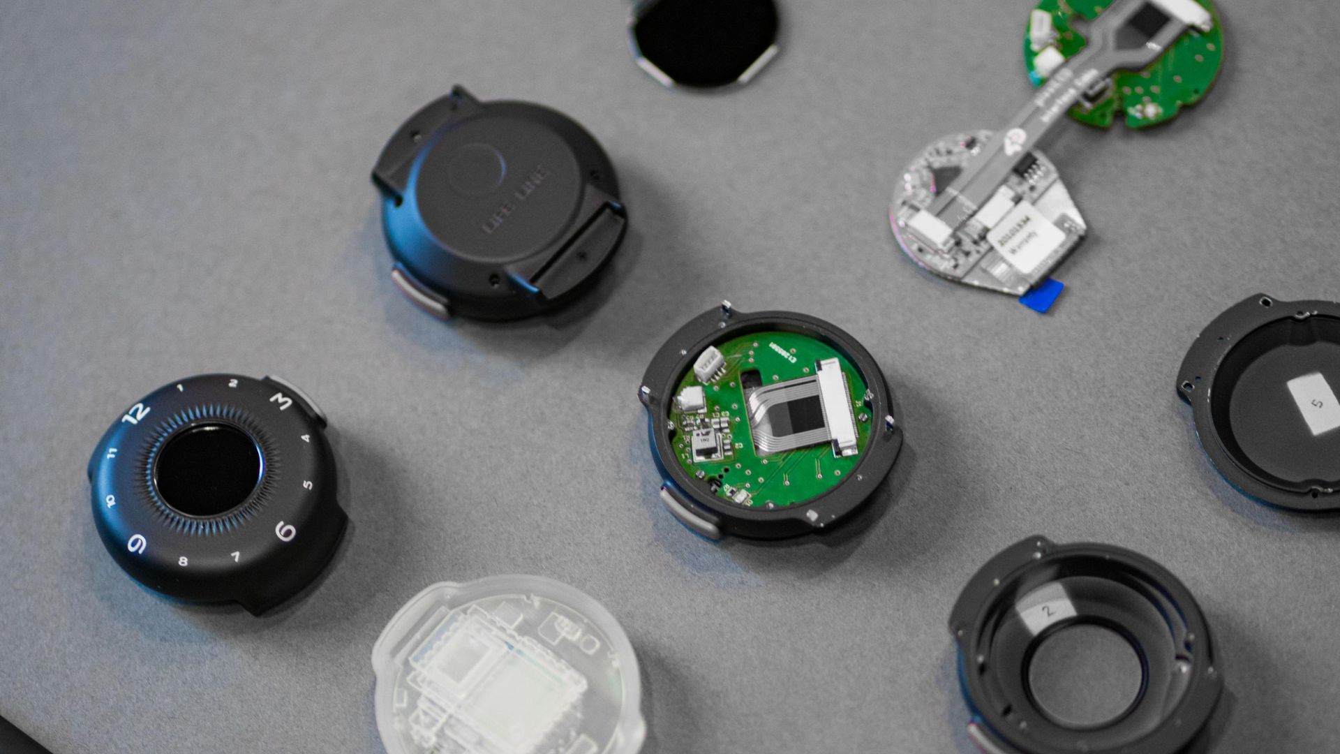 Photos: Smartwatch links directly to satellites to send distress ...