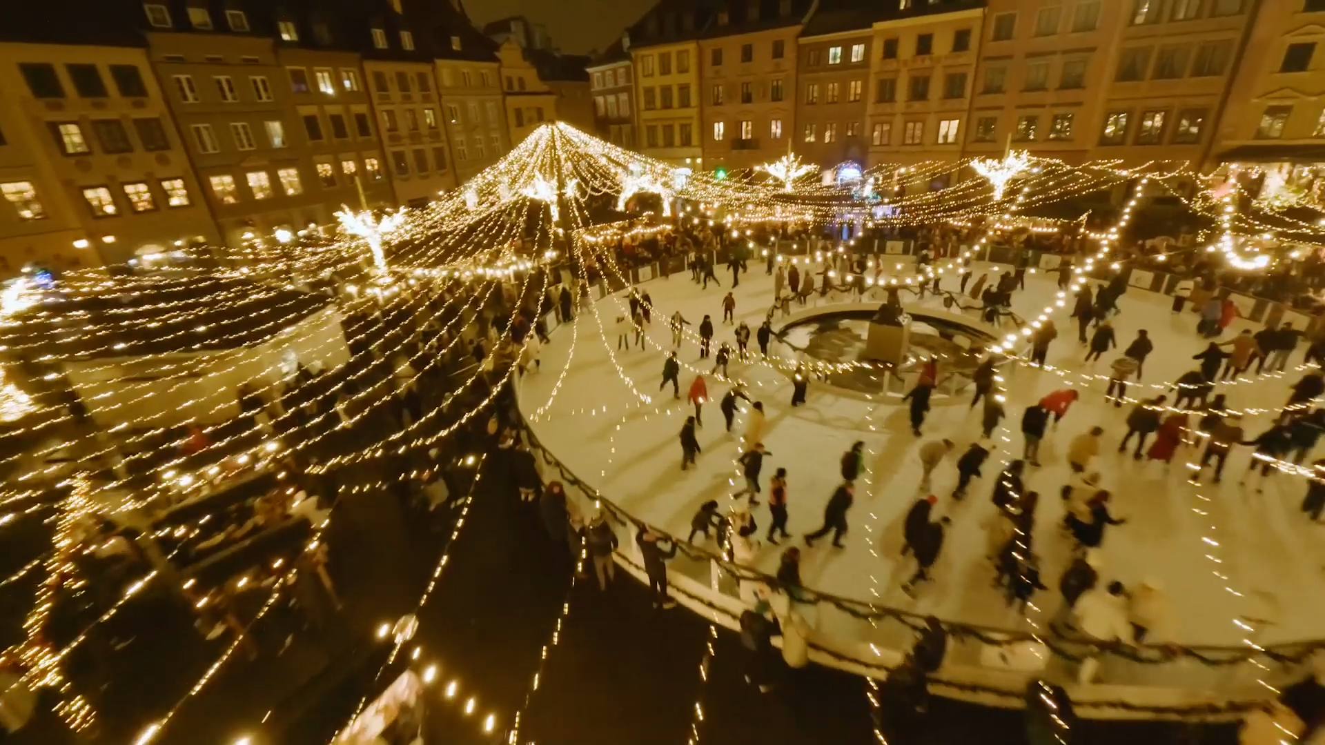 Festive skies: A global FPV holiday light tour, part 2