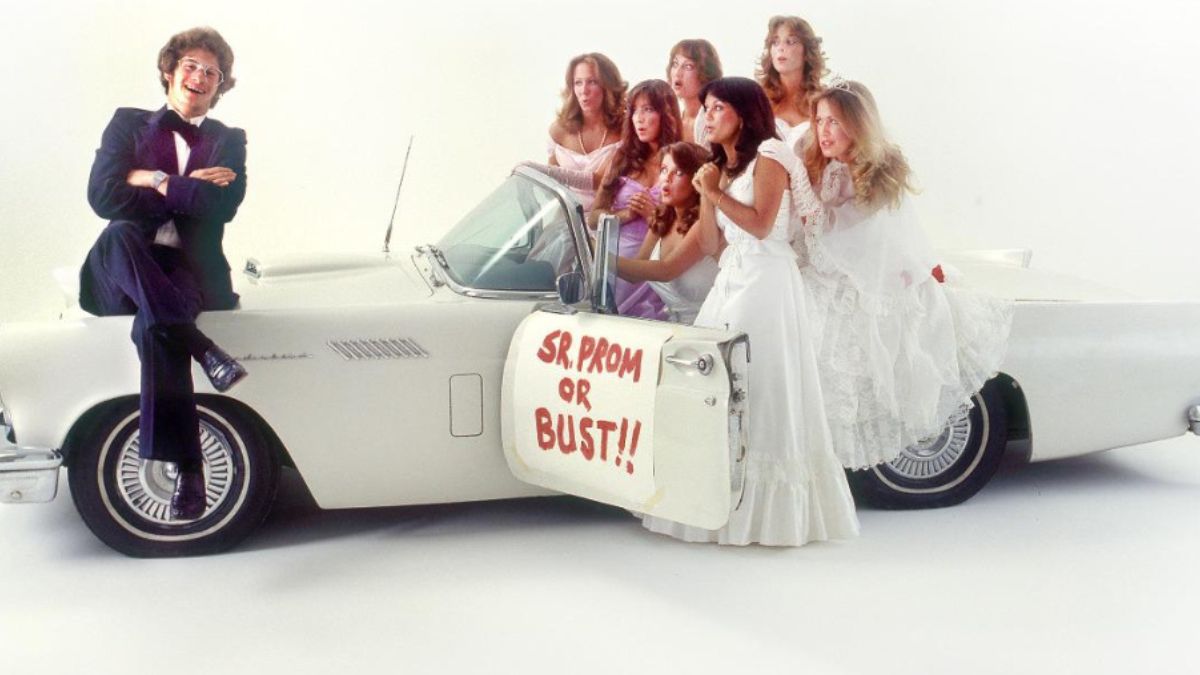 15 vintage prom photos from the ’70s and ’80s