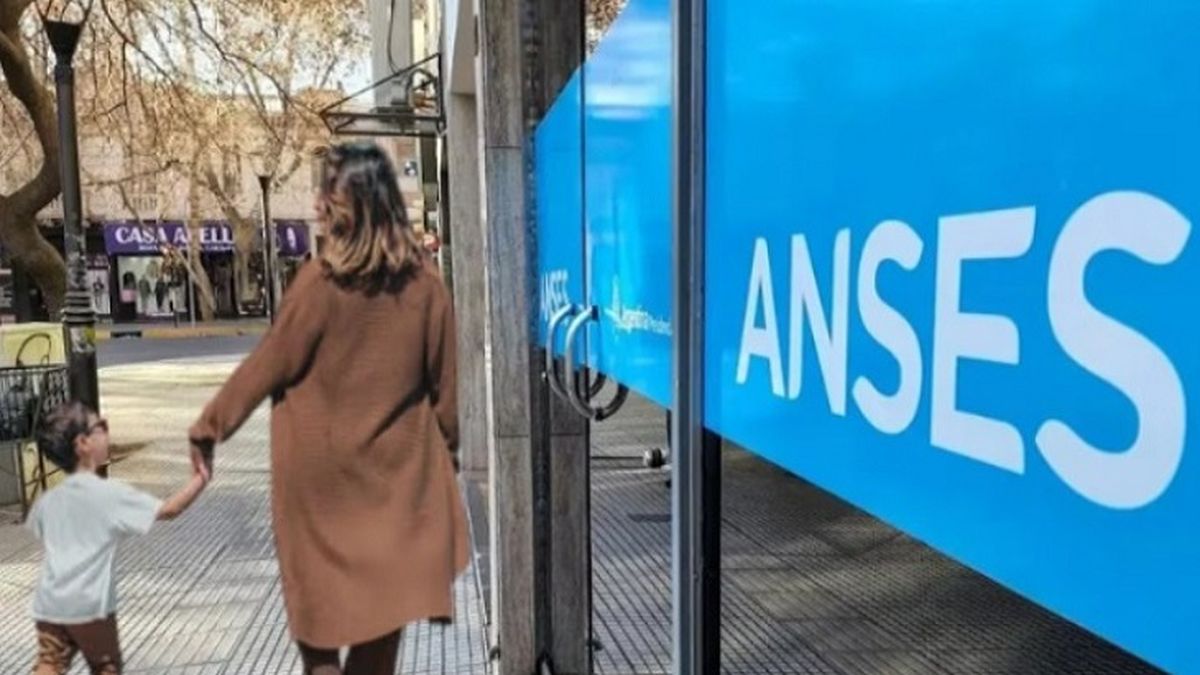 AUH de ANSES en abril confirma el pago de $213.129, cómo saber si te ...