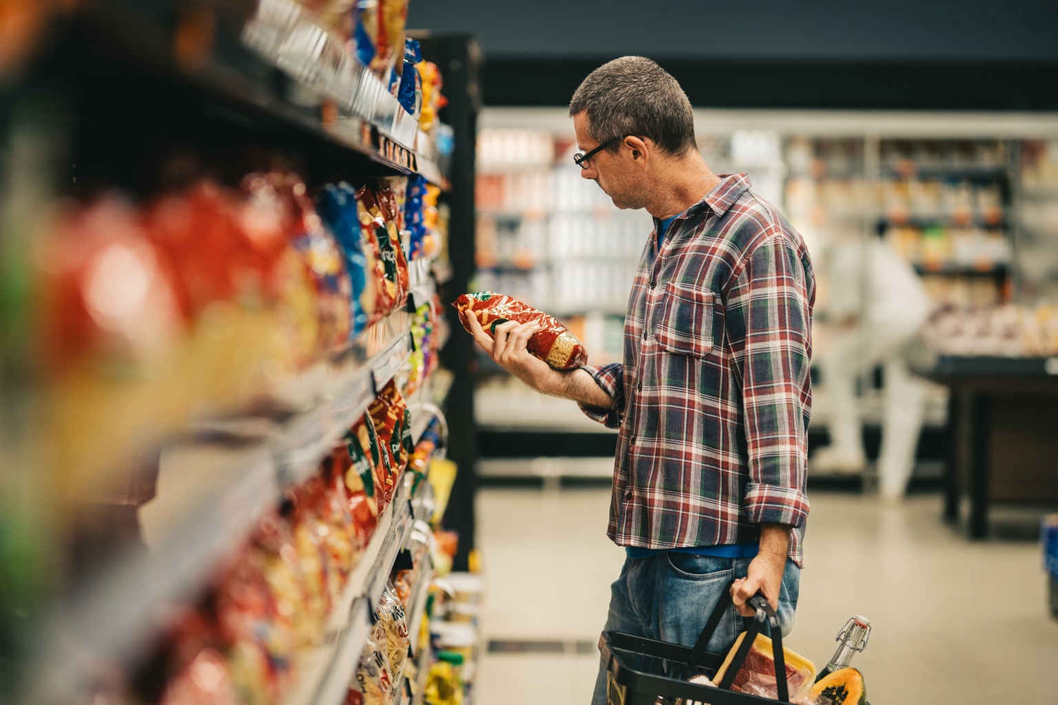 Consumer staples will lose pricing power as energy costs rise – analyst