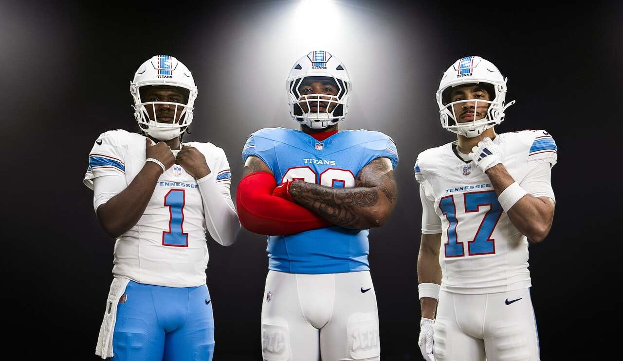 Tennessee Titans revive Houston Oilers-era uniforms and reopen a 30 ...