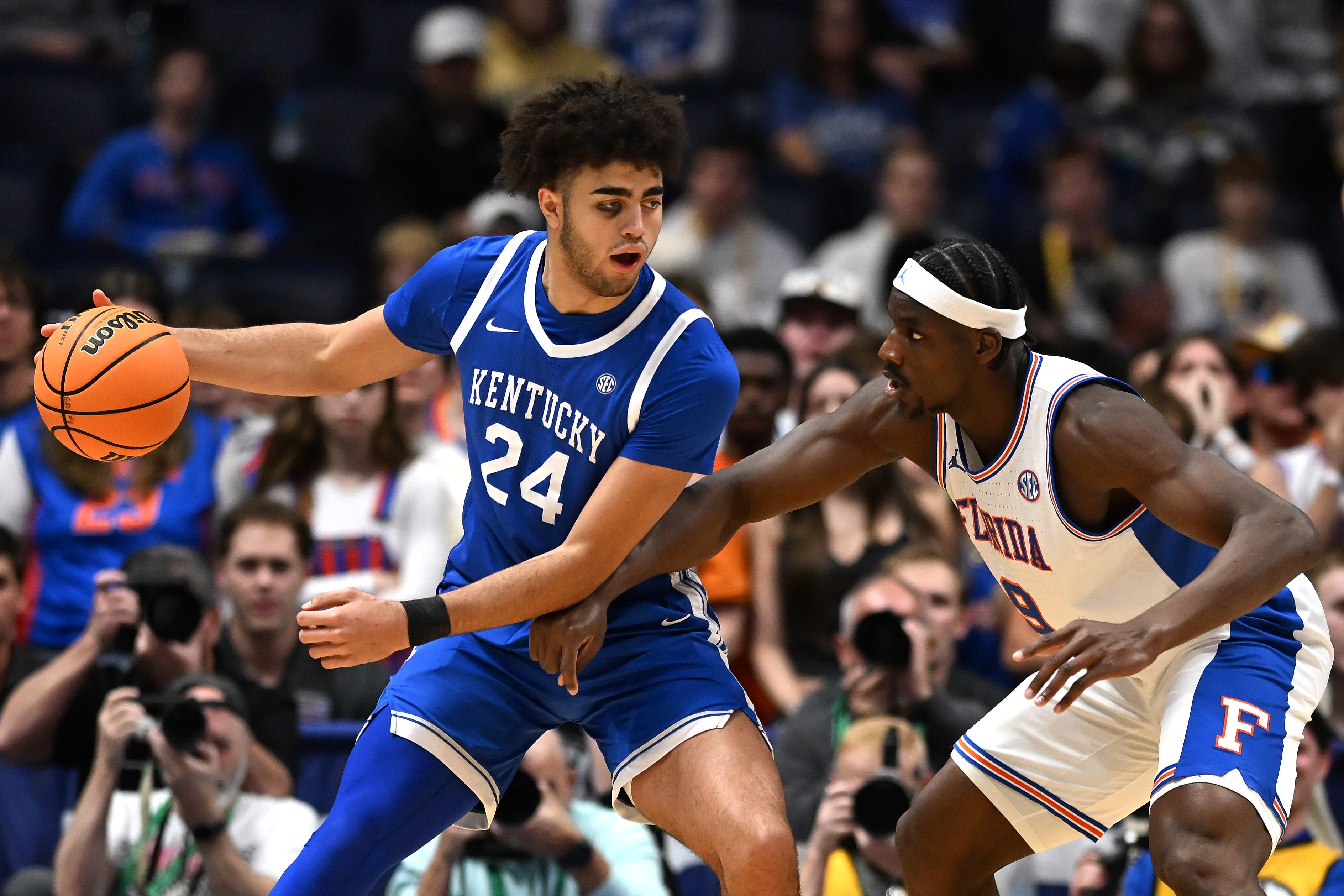 Kentucky basketball roster 2026-27, latest on Mark Pope's offseason