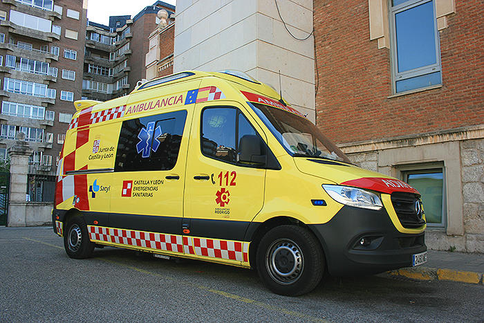 Herido el conductor de un turismo tras volcar en la CL-626 en Valmartino