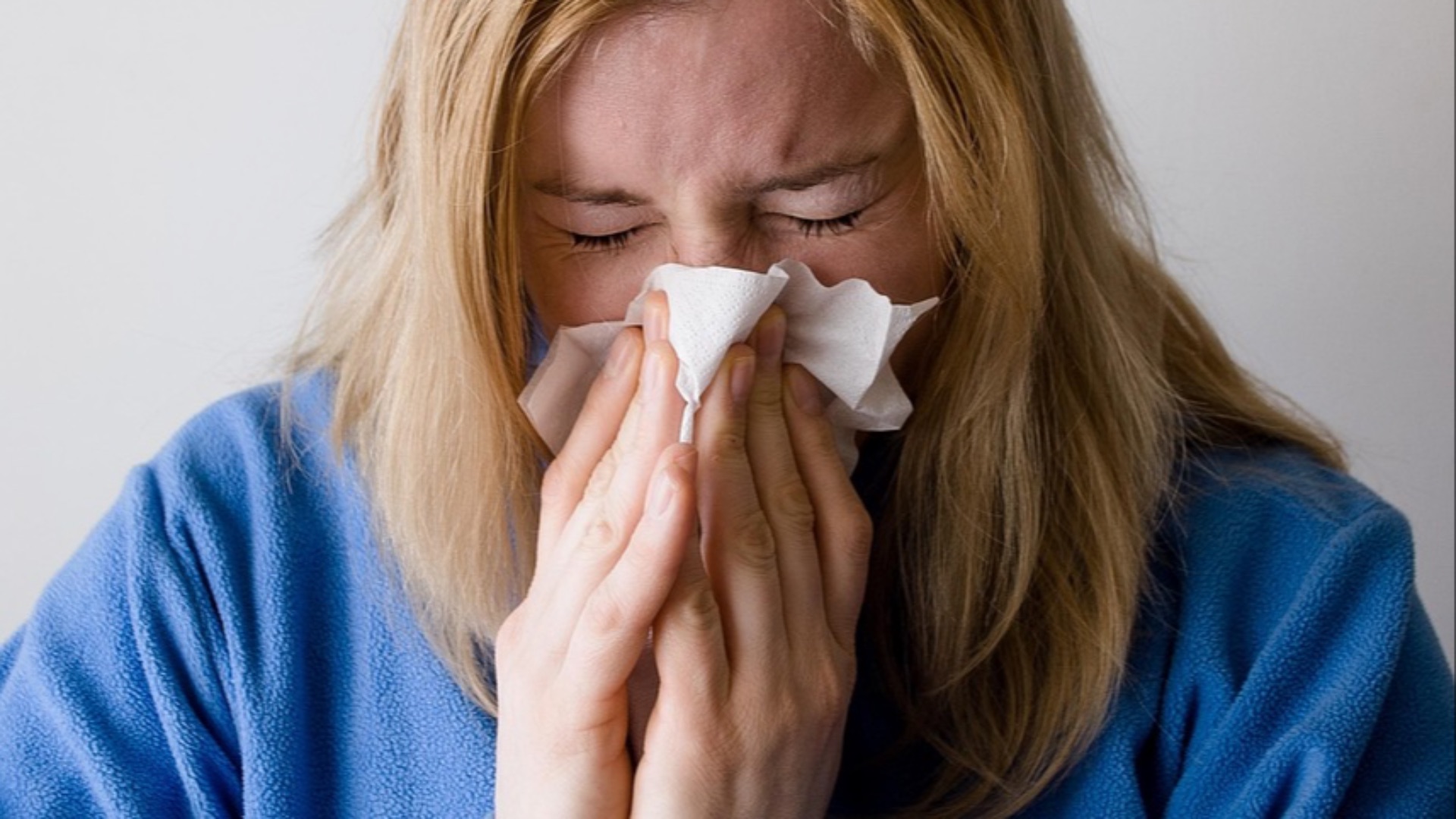 Achoo! 10 common sneezing triggers & 10 tips for fast relief