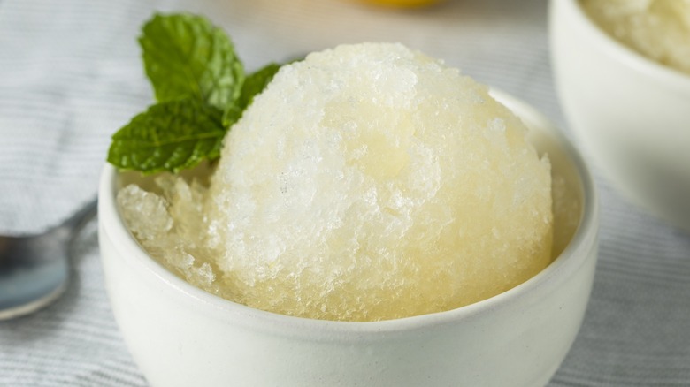 The difference between Hawaiian shaved ice and Italian ice, explained
