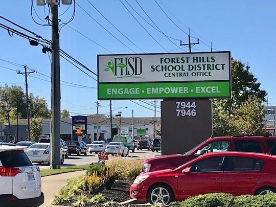 Ohio school district defends decision to keep ICE response plan secret