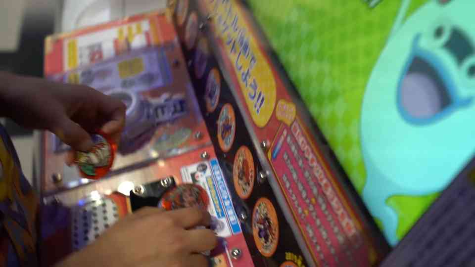 How Japanese malls are different than American malls