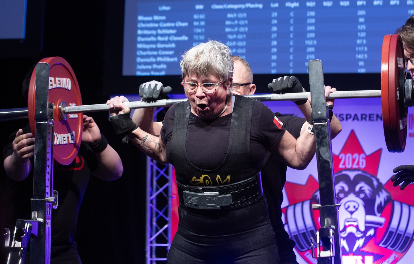 A 68-year-old powerlifter smashes records and says she lives for 'clang ...