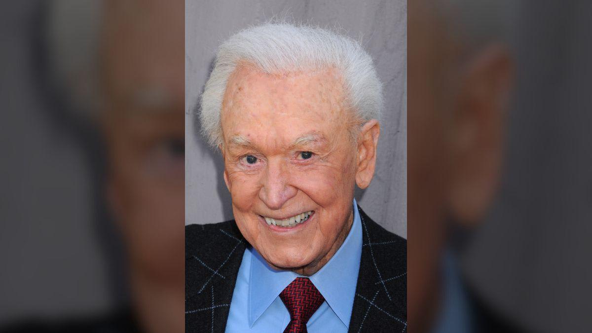 Bob Barker bombshell: Former 'Price Is Right' model Holly Hallstrom ...