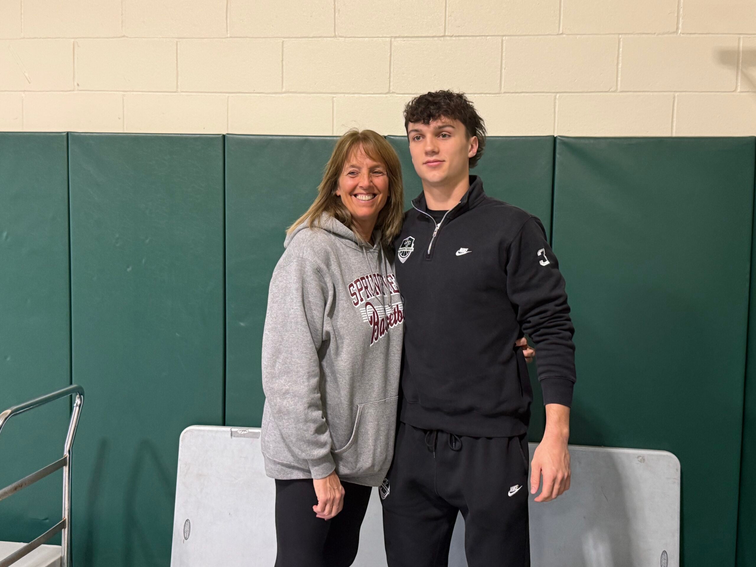 Carle Place’s Ryan Leary leads state title push as Frogs sit two wins ...