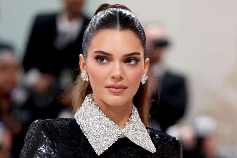 From runway to millions: The 15 wealthiest female models today