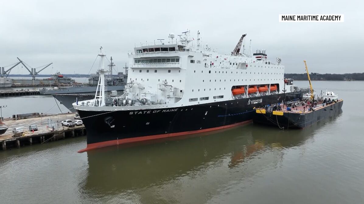 New Maine Maritime Academy training ship State of Maine heading to Portland