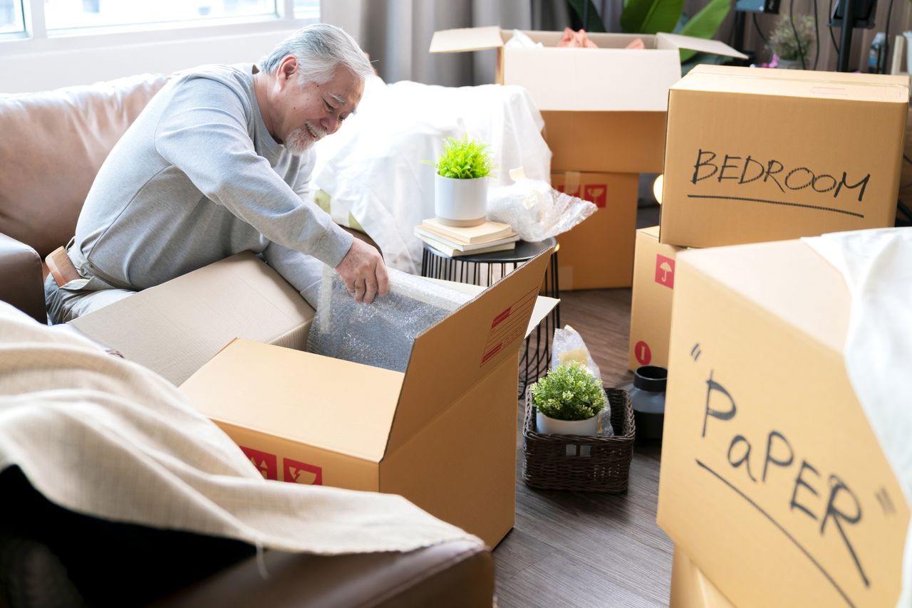 9 tips to declutter your home before your retirement move