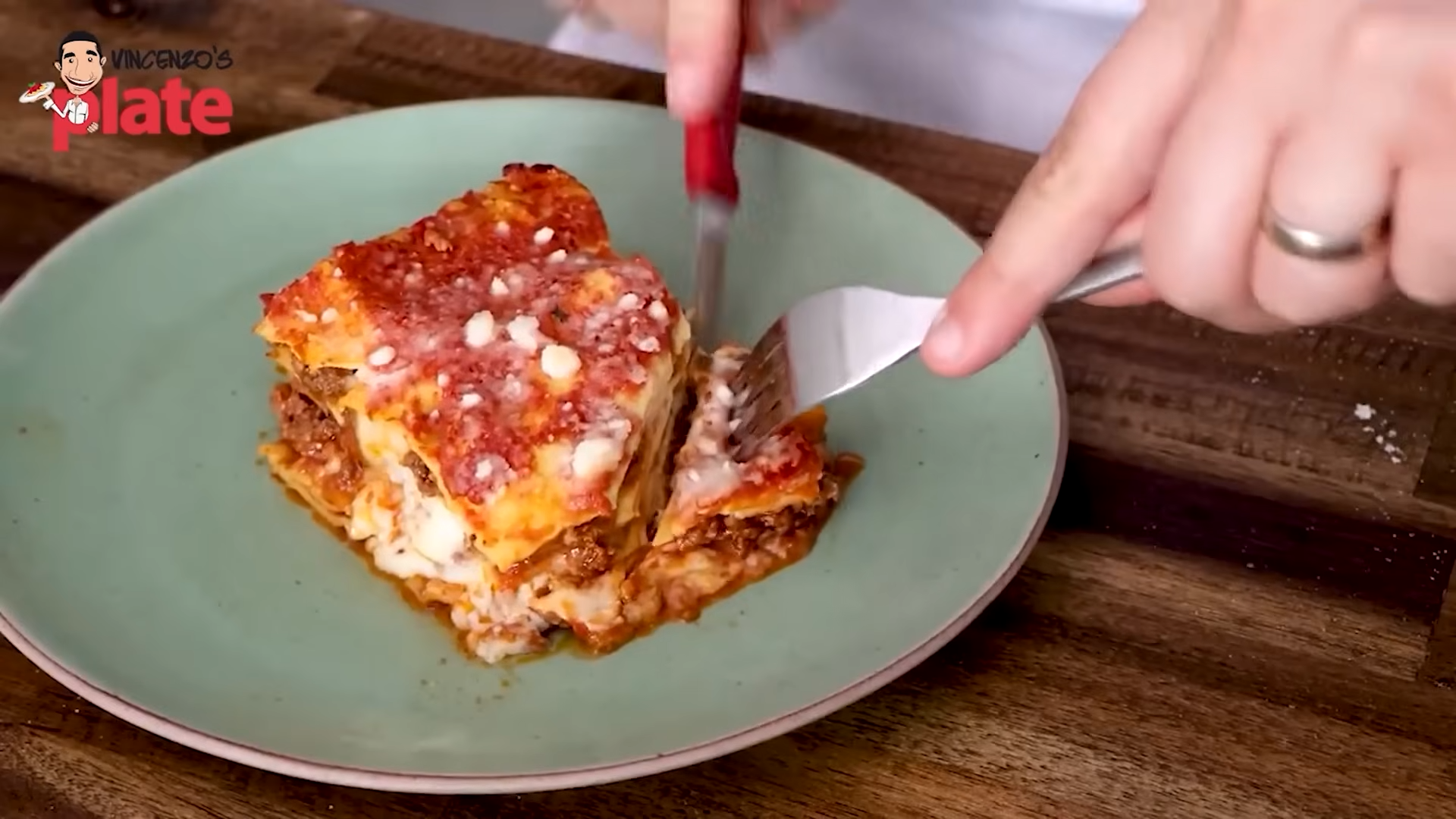 Italian chef breaks down Jamie Oliver pasta recipes
